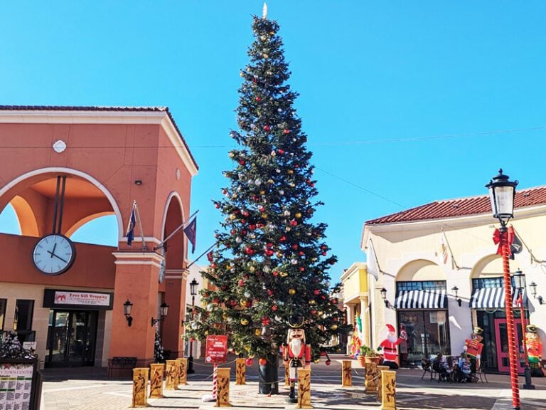 Tree Lighting Ceremony and Holiday Events 2025 - Visit Simi Valley